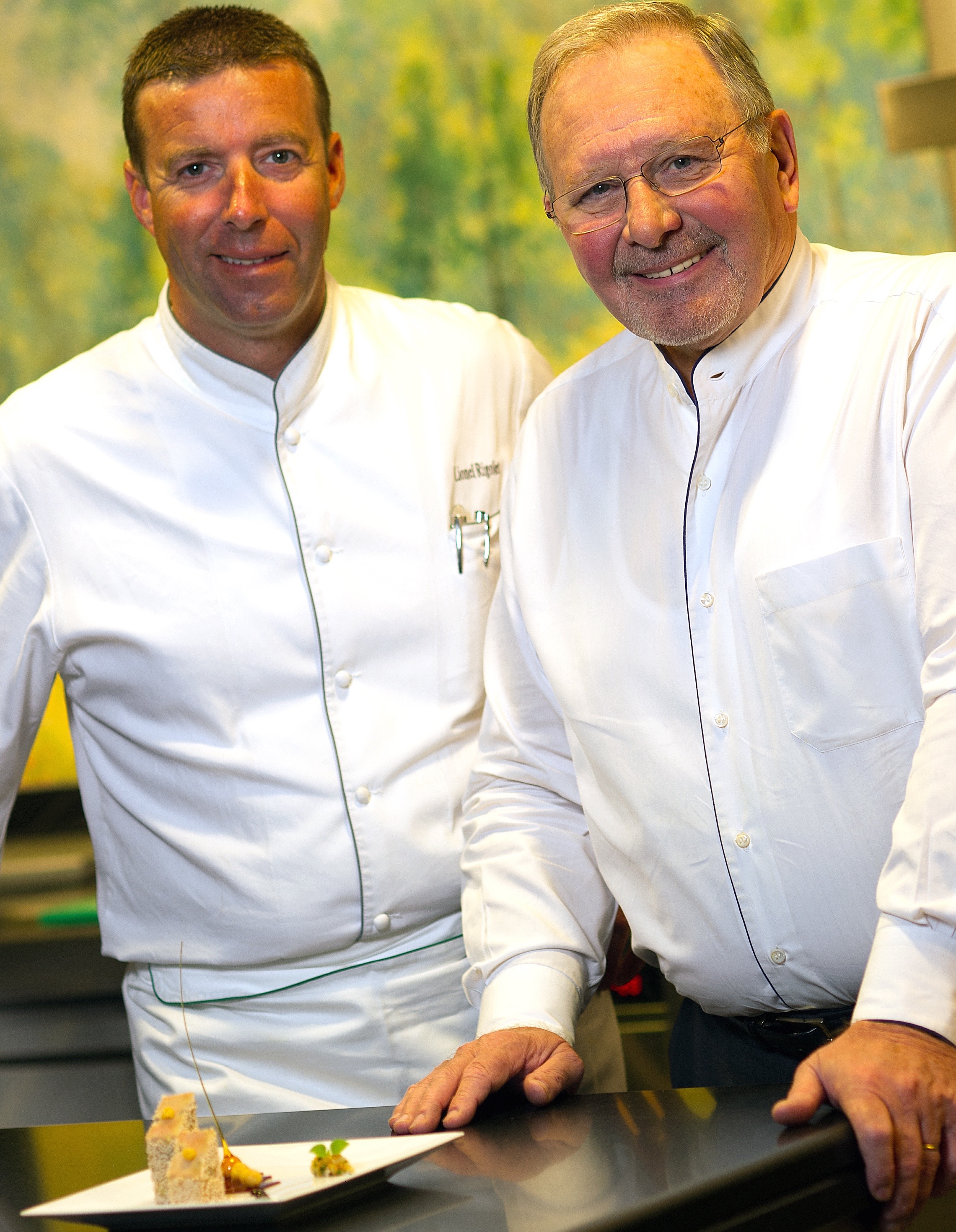 Cuisine : recettes de Michel Bras et Christophe Hardiquest
