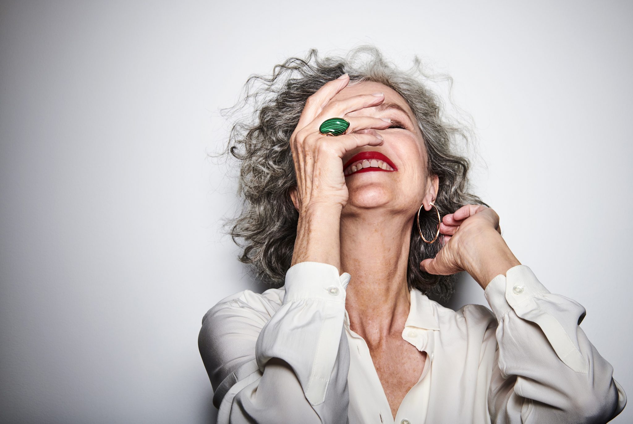 Fotomodel Catherine Mattelaer (70): “Mijn rimpels zijn een nieuw soort ...